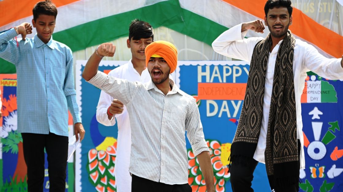 St. Joseph Group ने लखनऊ में धूमधाम से मनाया 79वां Independence Day ...
